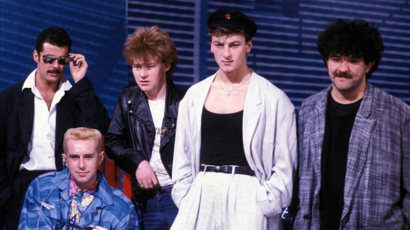 Frankie Goes to Hollywood story to hit big screen after reunion - BBC News
