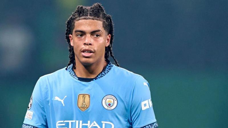 Man City news: Jahmai Simpson-Pusey wins PL2 player of season award ...