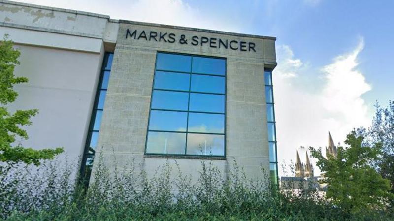 SandpiperCI sells Channel Island supermarket chains to Morrisons - BBC News