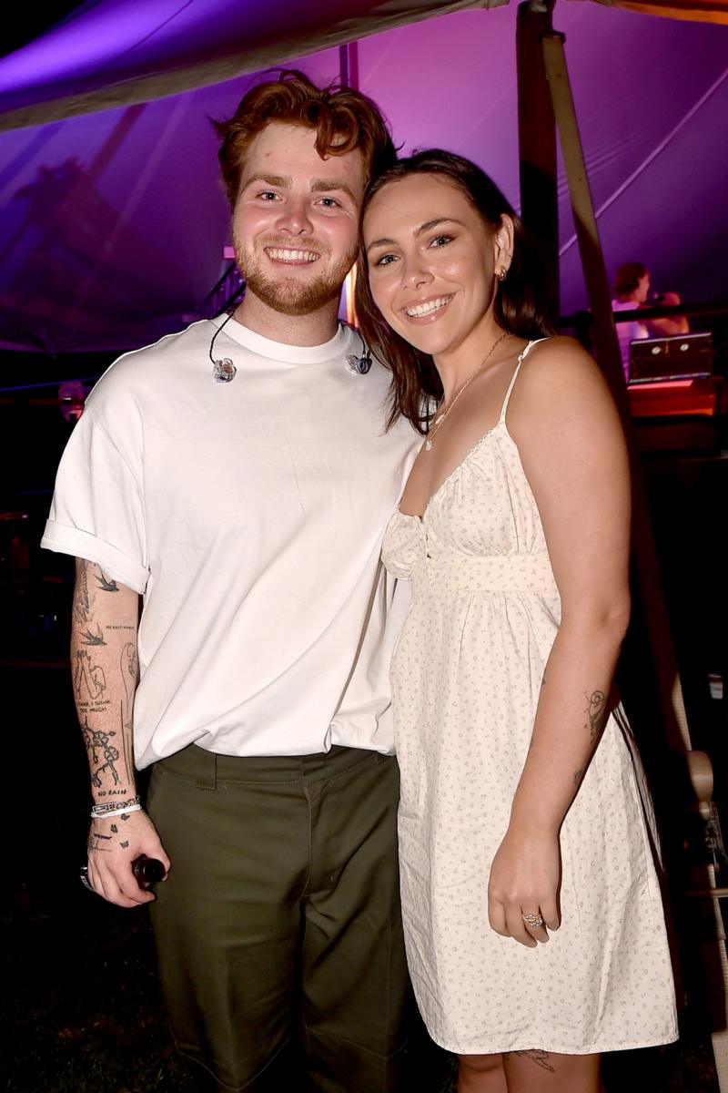 Ordinary singer Alex Warren was homeless and sleeping in friends' cars ...