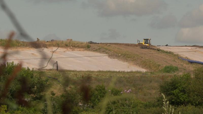 Micklefield residents suffer from 'eye-watering' landfill stench - BBC News