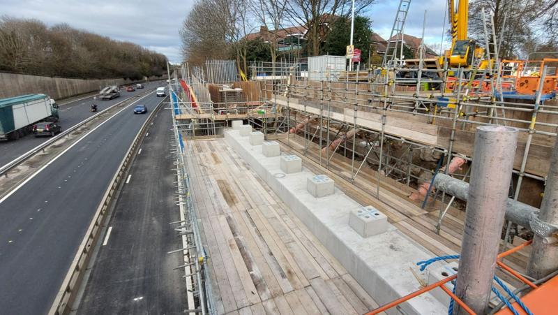 Stretch of M67 at Denton to close over weekend for bridge works - BBC News