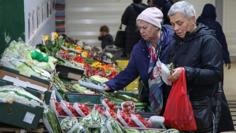 Economics - BBC News