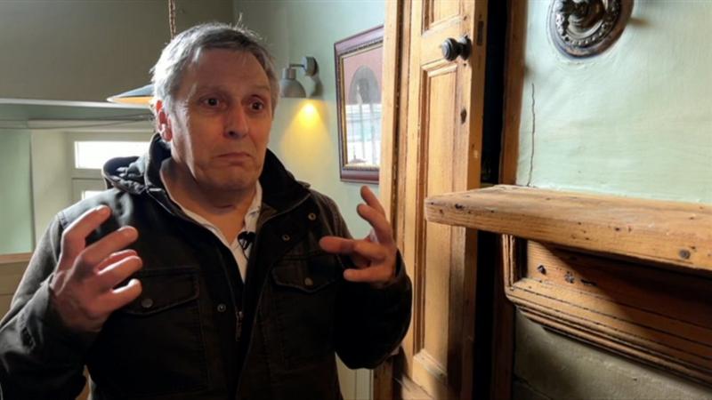 Bradford: Birthplace of Brontë sisters in public ownership - BBC News