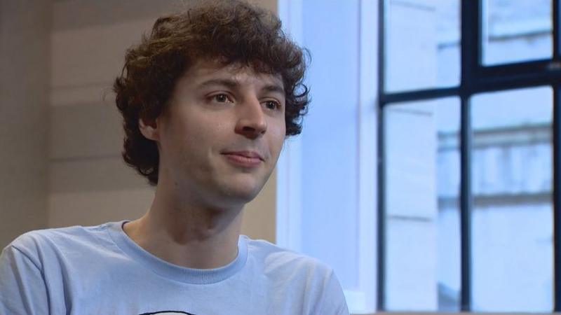 Stampy's Lovely World: 1.7m say farewell to YouTube series - BBC News