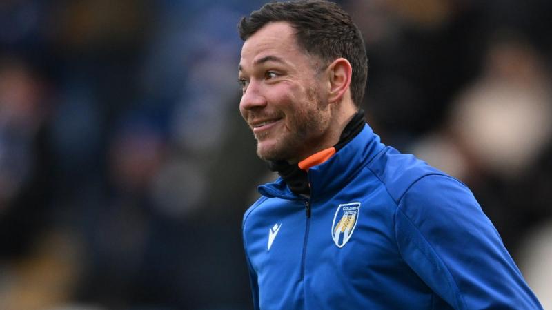 Tom Hopper: Colchester release forward who joins Southend - BBC Sport