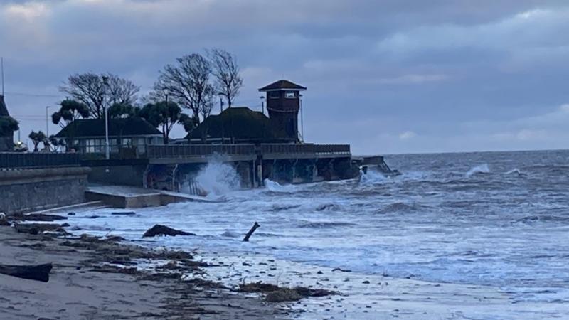 Exmouth coastwatch hut partially collapses during storm - BBC News