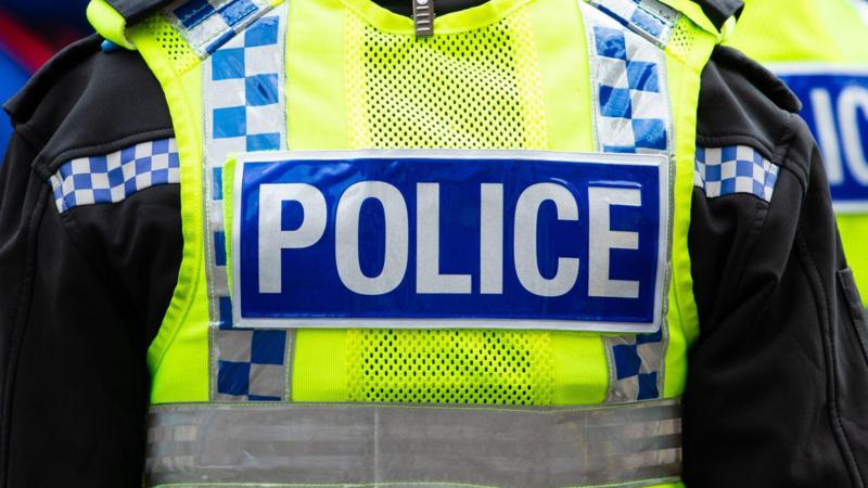 Kent Police officer who took 'indecent' image in uniform keeps job ...