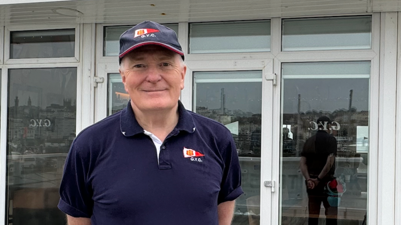 Guernsey deputy and sail coach in new year honours list - BBC News