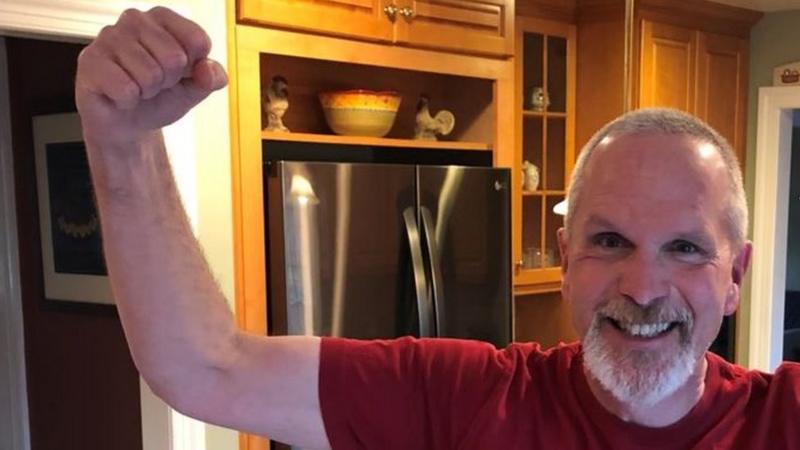 The whistleblowing bankers who were sent to jail - BBC News