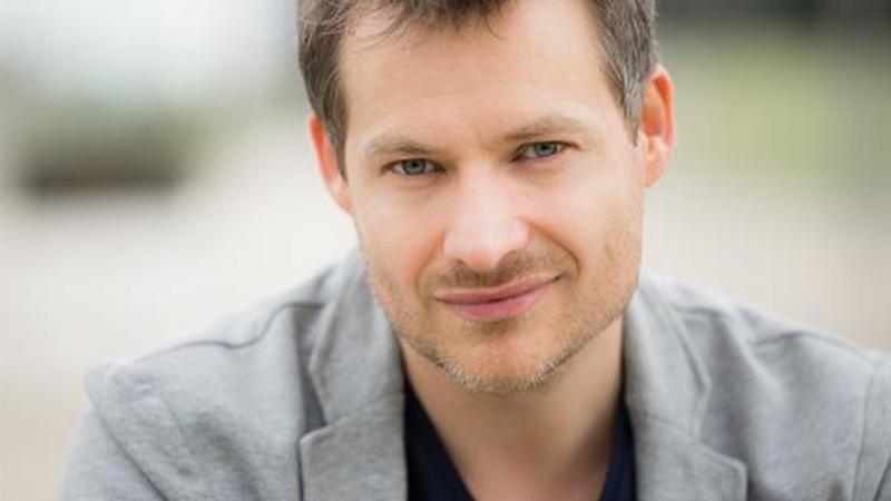 'I nearly died in a medical drug trial' - BBC News