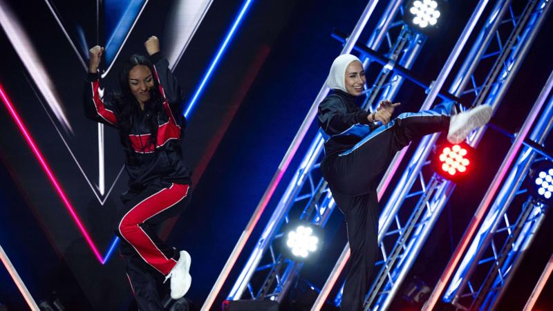 Gladiators: Winner crowned of all-North West female finale - BBC News