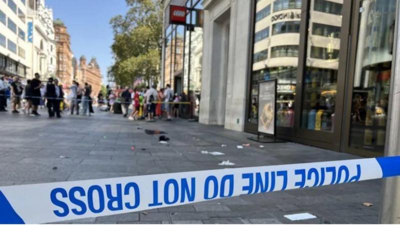 Leicester Square: Man stabbed girl, 11, eight times, court told - BBC News