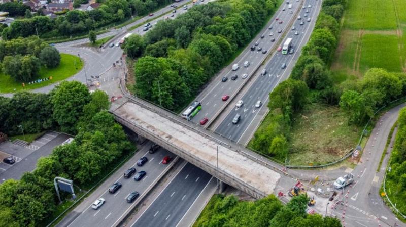 More M4 closures required for A432 Badminton Road bridge repairs - BBC News