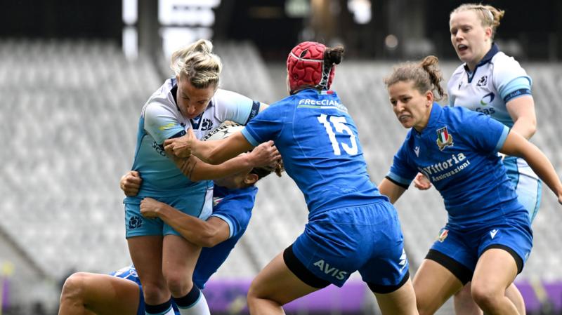 Emma Wassell: 'Rugby family' nursed star through tumour surgery - BBC News