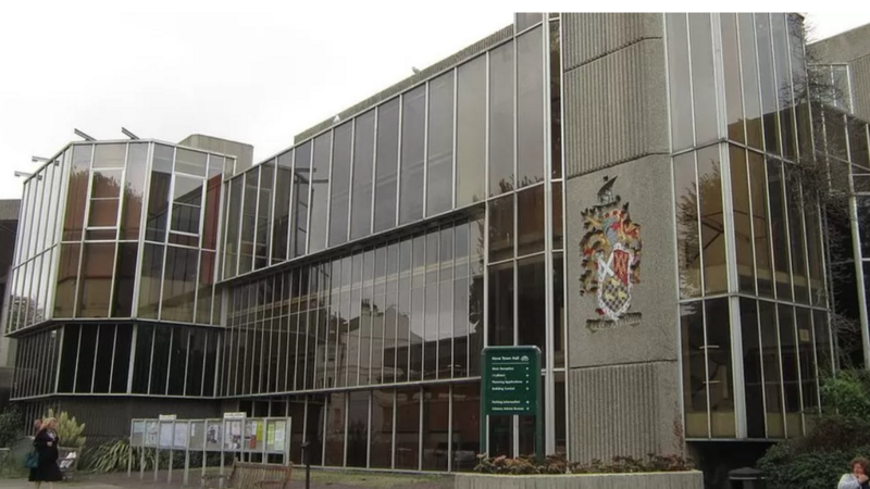 Simon Hoare - BBC News