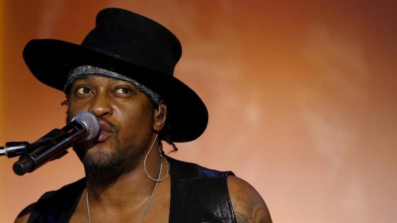D'Angelo: The pioneer who charted a new course for soul music - BBC News