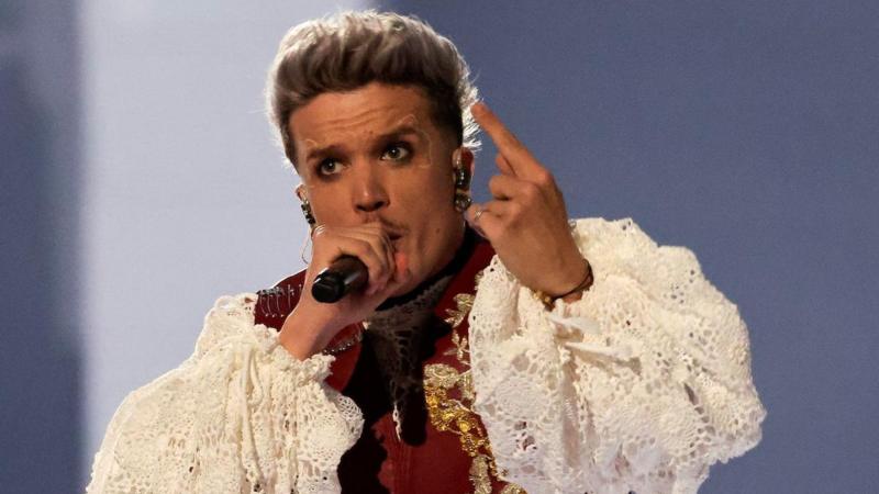 Eurovision 2024: Switzerland's Nemo wins as UK comes 18th - BBC News