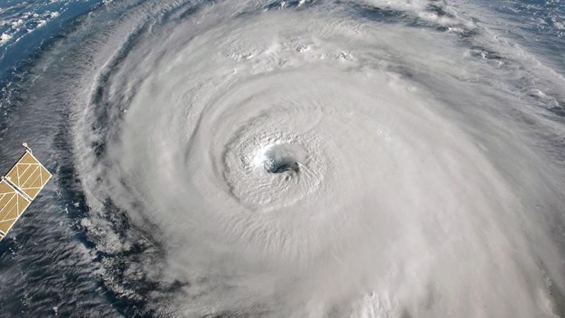 Hurricane Helene: 63 dead amid power outages, widespread flooding - BBC ...