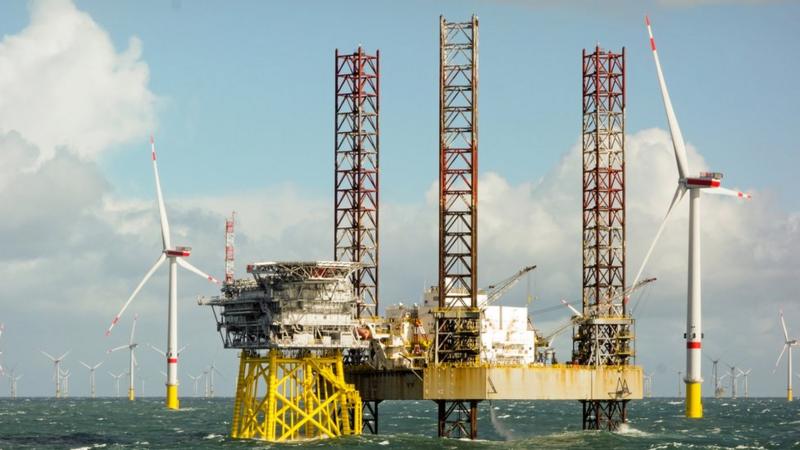 Preferred landfall site for Suffolk power cables revealed - BBC News