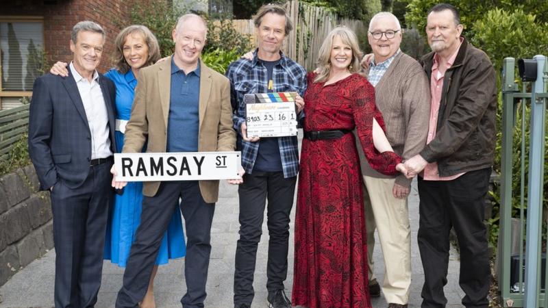 Neighbours: Amazon to revive TV soap, four months after finale - BBC News