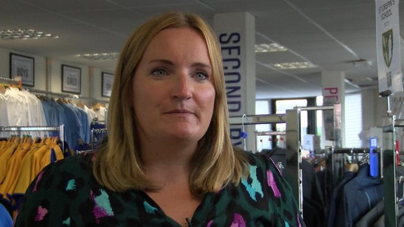 School uniform - BBC News