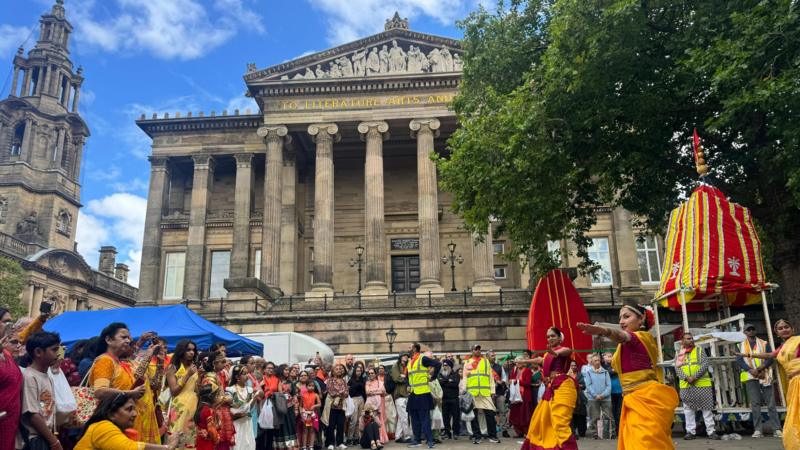 Preston parade celebrates 50 years of Hindu temple's opening - BBC News