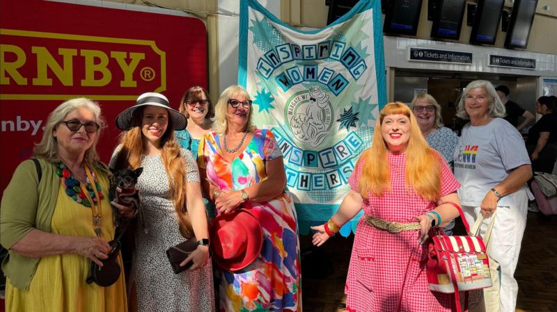 More than 80 women attend new Cornish Women's Institute meeting - BBC News