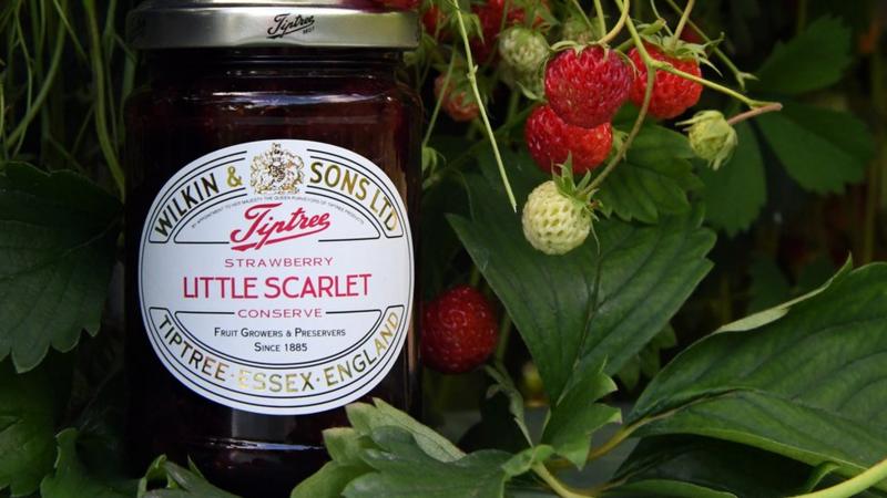 Tiptree jam-maker Wilkin & Sons records £1.8m loss - BBC News