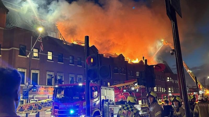 Difficult night after police station fire, says Met commander - BBC News