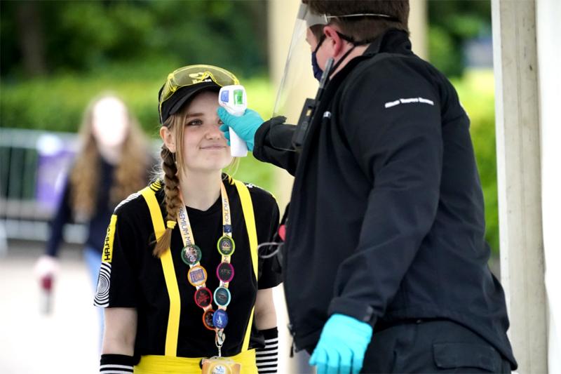 Coronavirus: England enjoys lockdown easing - BBC News