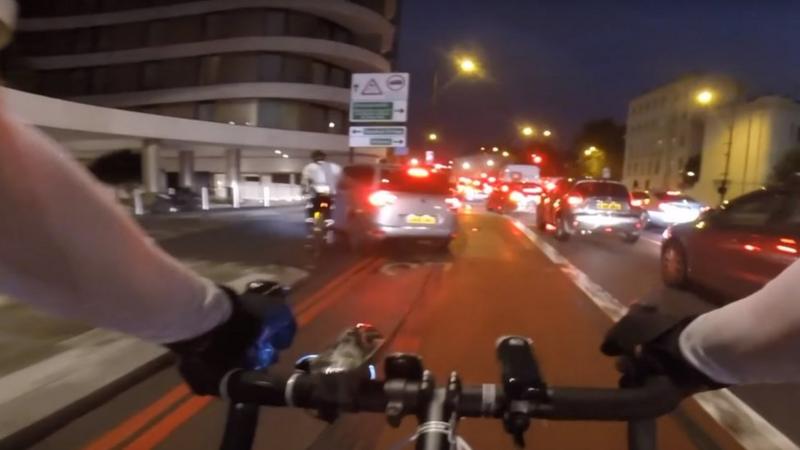 Could these three changes save cyclists' lives? - BBC News