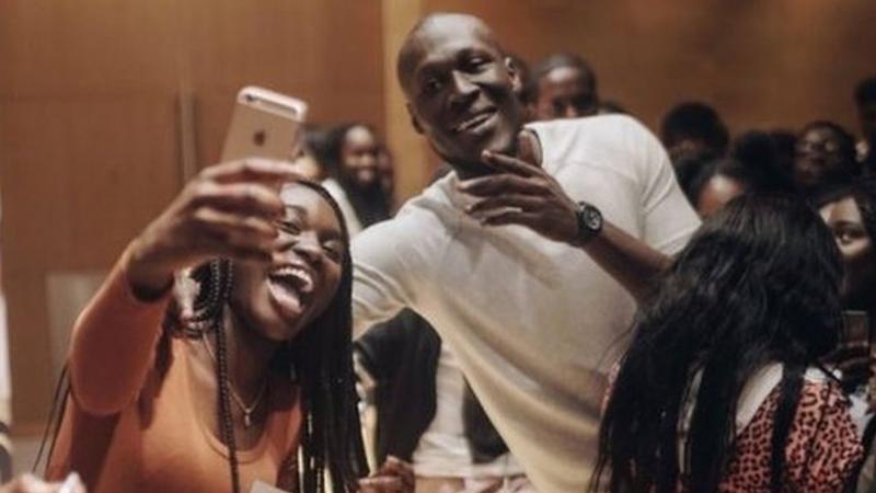 Stormzy launches Cambridge scholarship for black students - BBC News