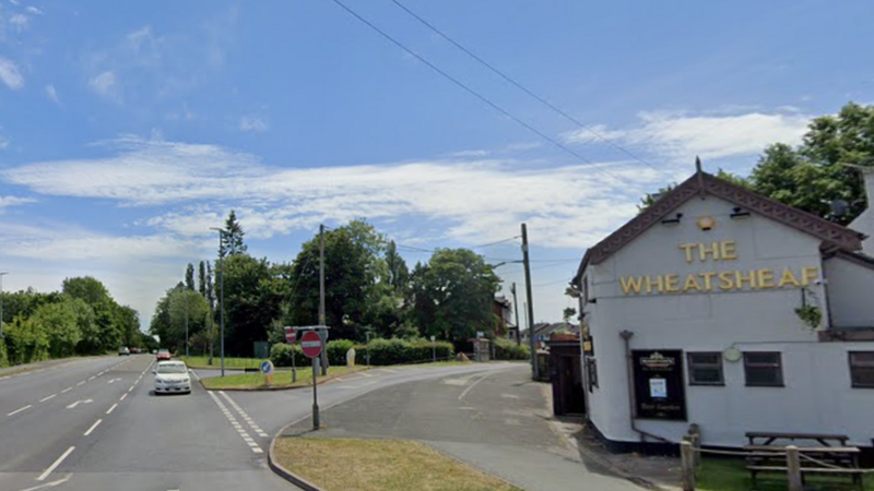 Wrexham: Tributes paid to 'larger than life' crash victim - BBC News