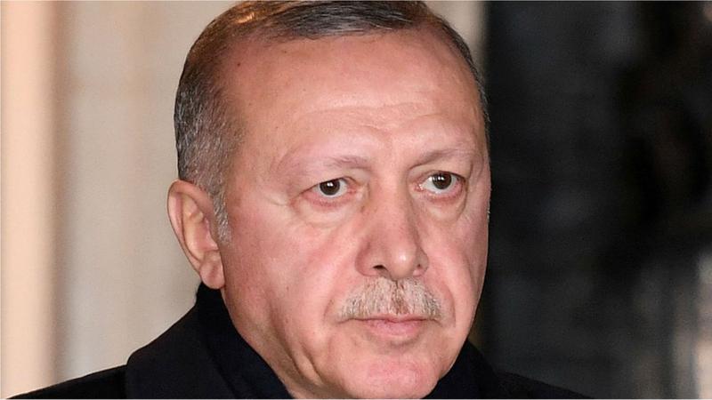 Syria war: Turkey can't handle new 'refugee wave', says Erdogan - BBC News