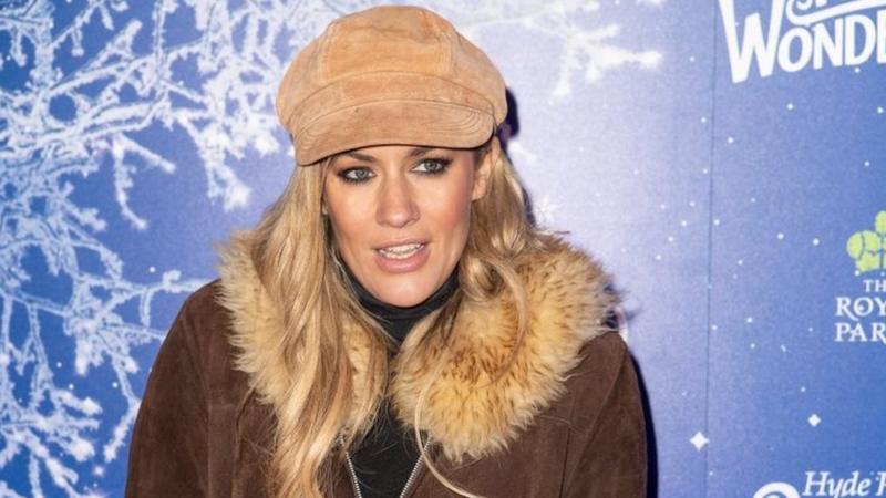 Caroline Flack: TV presenter dies at 40 - BBC News