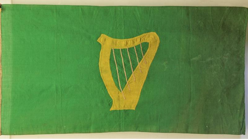 1916 Easter Rising: Irish Citizen Army flag returned to Dublin by ...