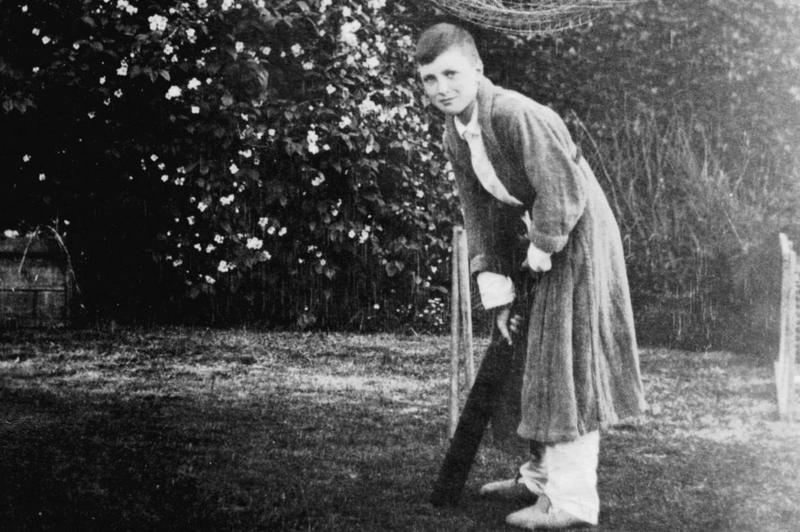 Who inspired Roald Dahl's Mrs Pratchett character? - BBC News