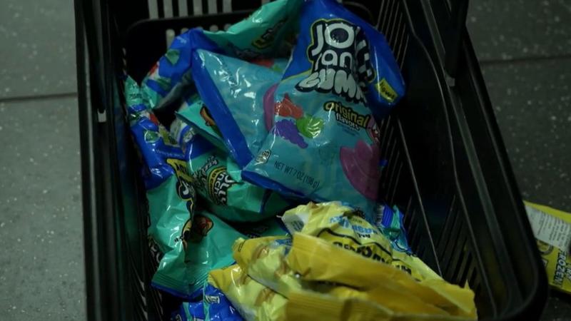 Some US sweets removed from shops over banned ingredients - BBC Newsround