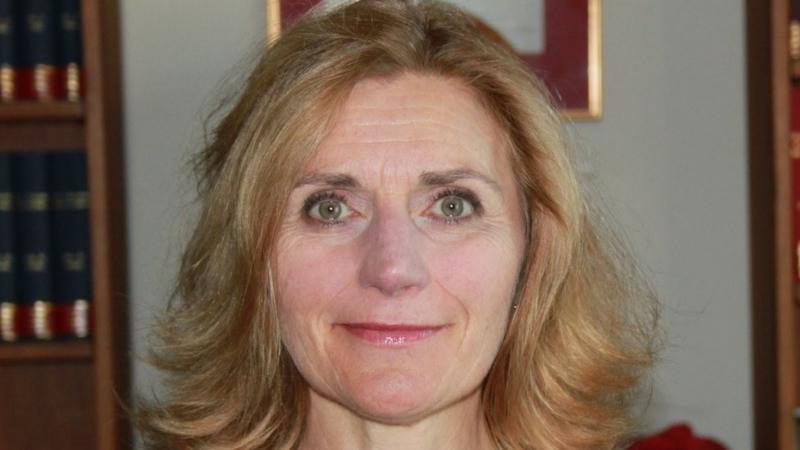 Tonia Antoniazzi - BBC News