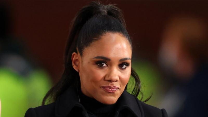 Alex Scott: I will carry on despite sexist abuse - BBC News