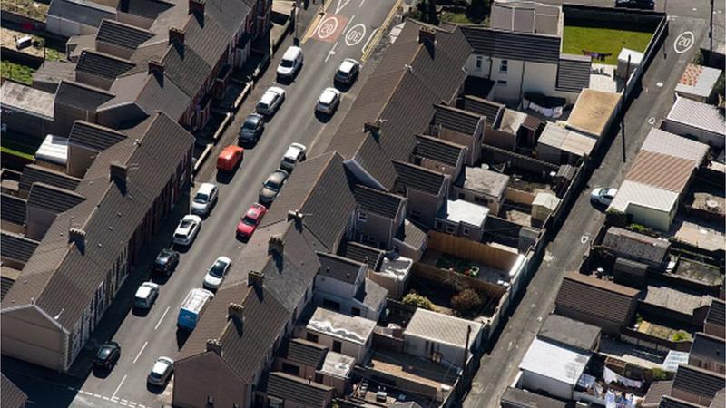 Britain's inequality map - stark and growing - BBC News