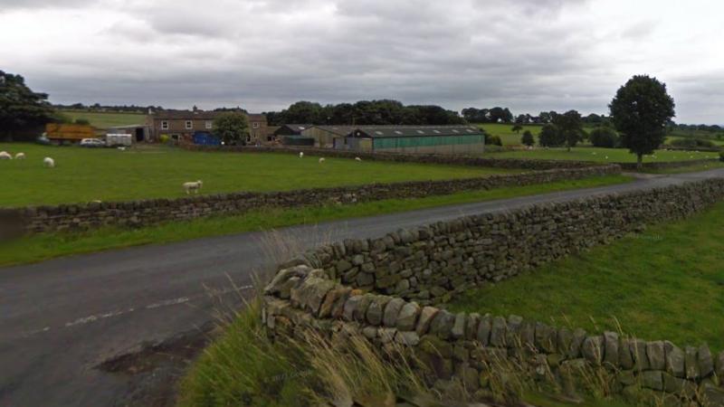 Car passenger, 17, dies in Brimham Rocks wall crash - BBC News
