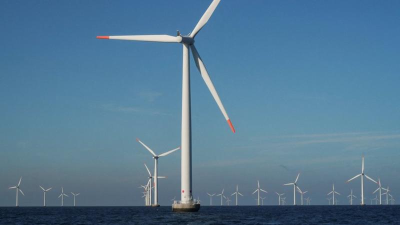 Substantial support for Jersey offshore wind farm, survey finds - BBC News