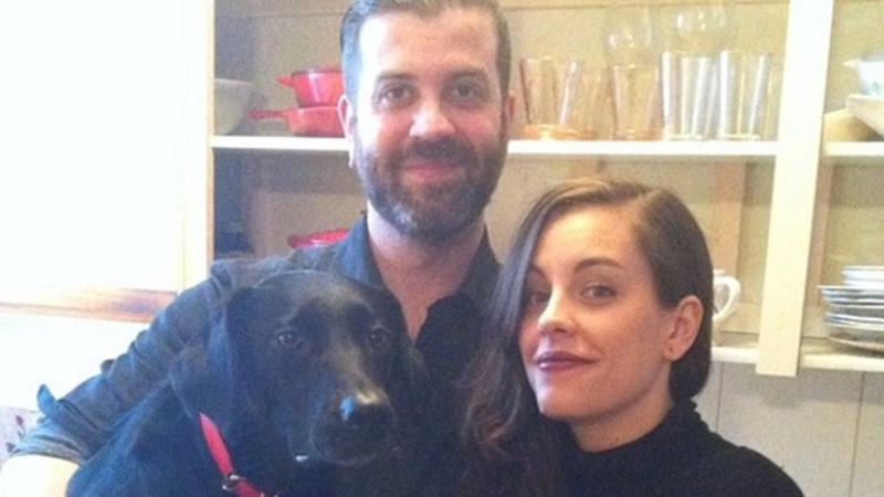 Primera Air: Passengers stranded as airline collapses - BBC News