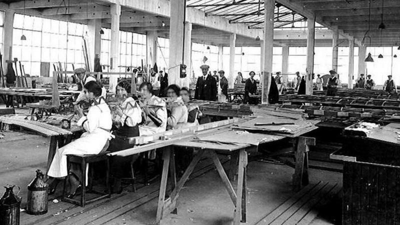 Dorothée Pullinger: The pioneer who built a car for women, by women ...