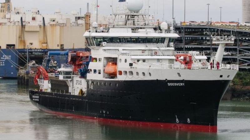 Royal Research Ship Discovery departs on 9,000-mile expedition - BBC News