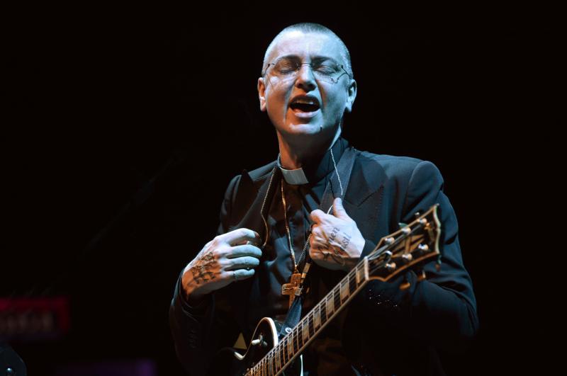 How Sinéad O'Connor changed Ireland - BBC News