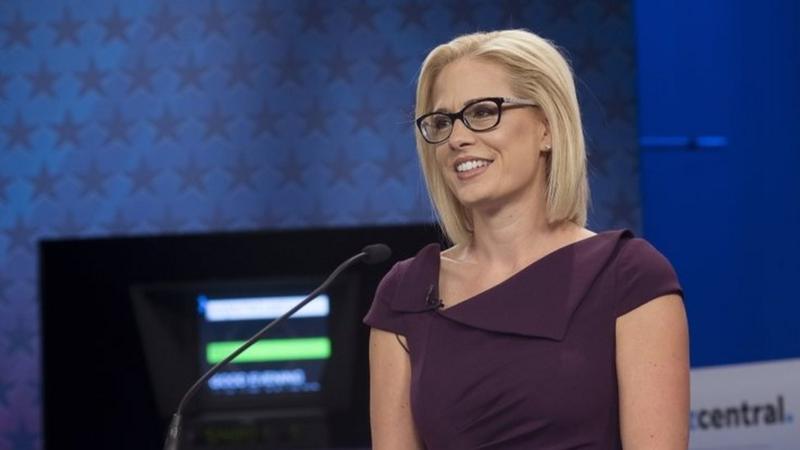 Mid-term elections 2018: Democrat wins tight Arizona race - BBC News
