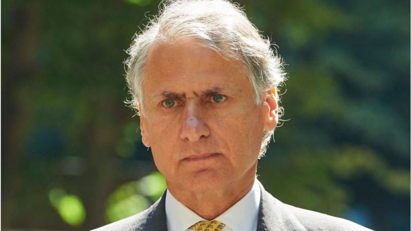 Barclays boss was 'up at 2am' over bonus - BBC News